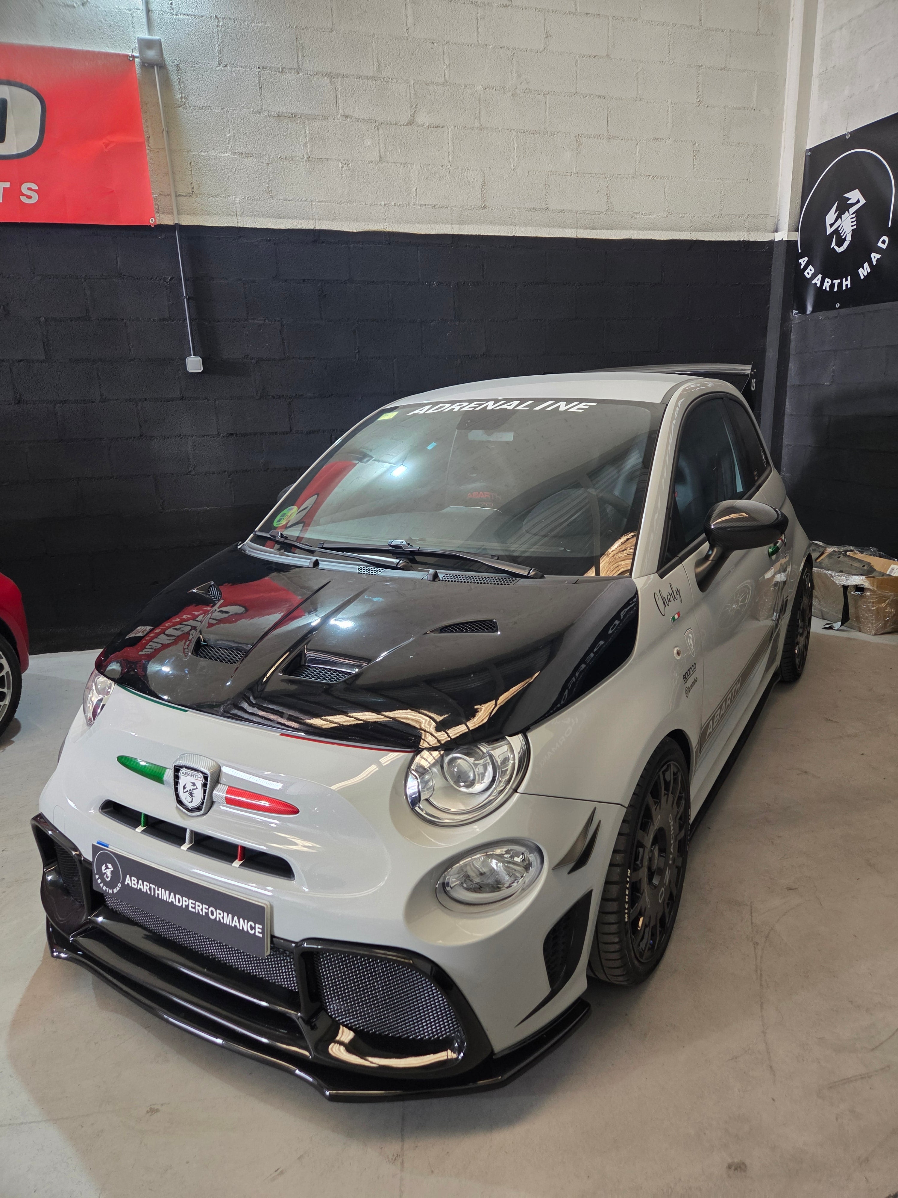 Abarth Hood Angry Style Capó Fibra Enfadado o Normal CHD – Abarth MAD ...